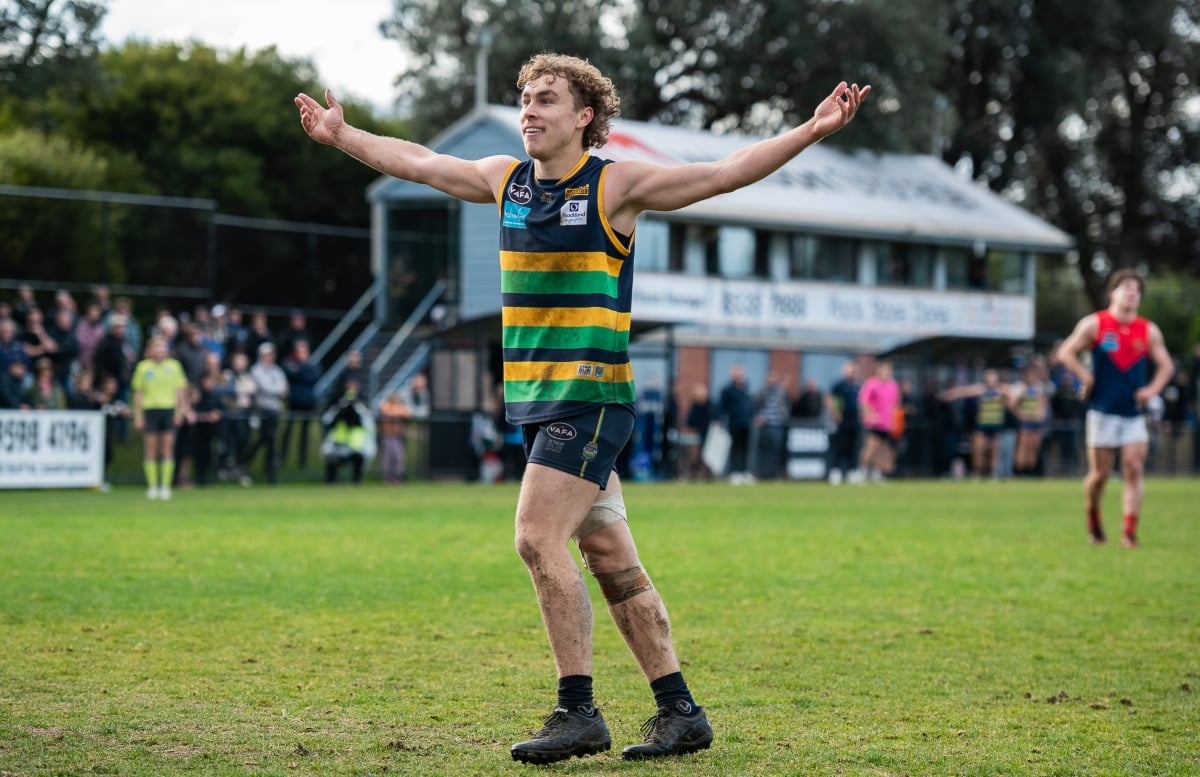 THERRY PENOLA APPOINT NEW COACH - VAFA